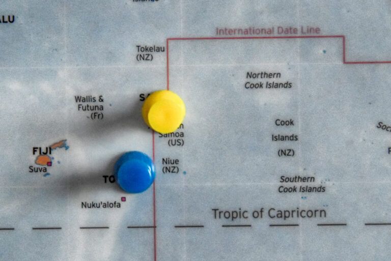 What is the Samoa Time Zone? 🕒 - Samoa Pocket Guide