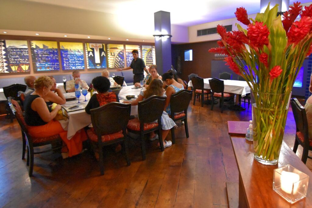 The BEST Places to Eat in Samoa: 20 Best Restaurants 🍽️ [2025]