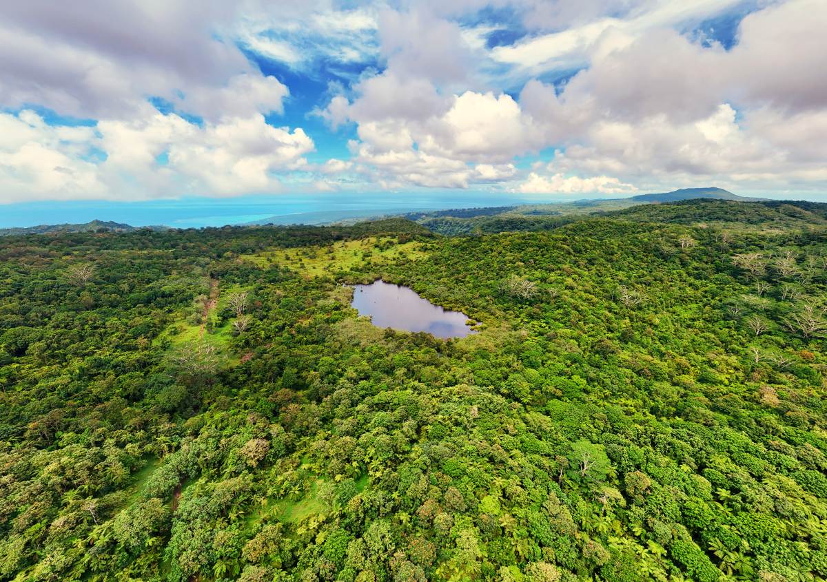 16 Best Walks & Hikes in Samoa 🥾🌴