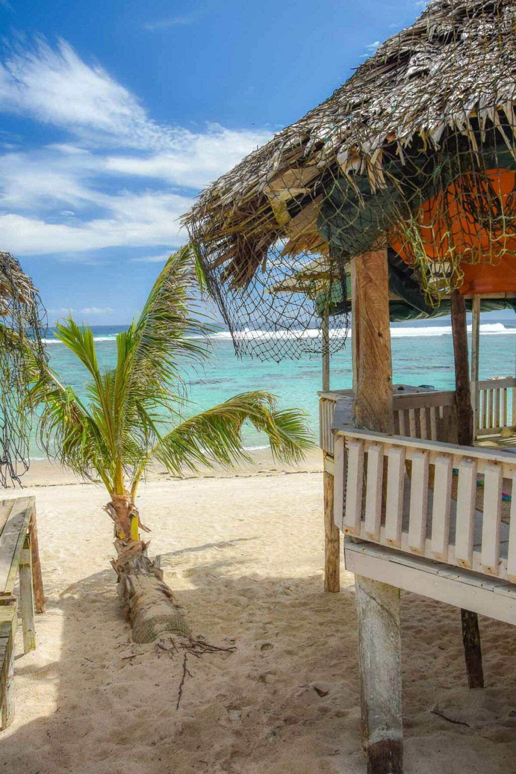 10 BEST Beaches in Samoa - (Inc. Our Personal Faves) ⛱️