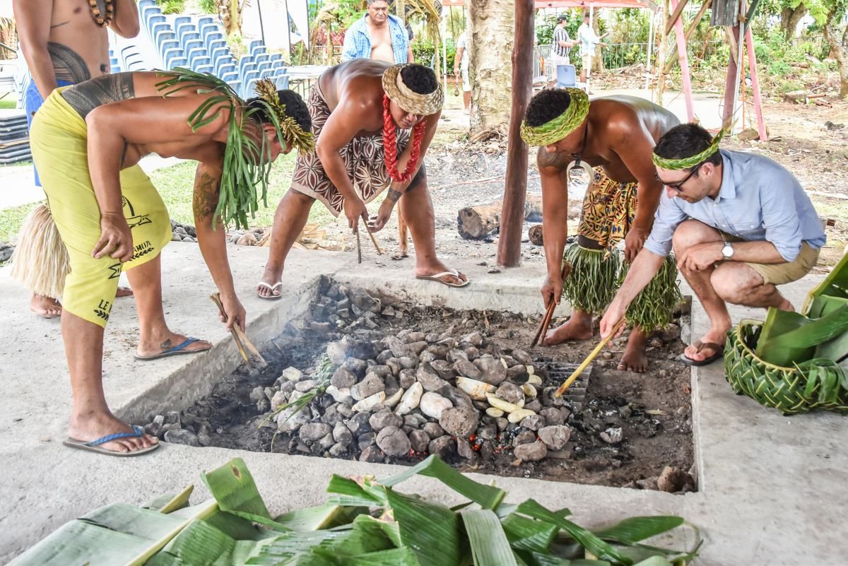 The Food Guide to Apia: Places to Eat & Food Tours 🍧 2026