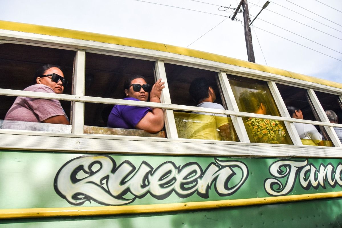Taking the Bus in Apia & Upolu: Bus Fares, Routes & More - Samoa Pocket ...