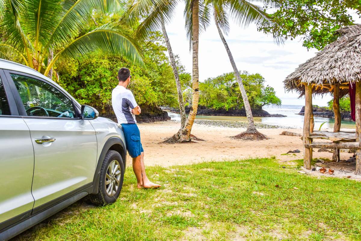 How to Drive in Samoa + 10 Road Rules You Need to Know ⛔