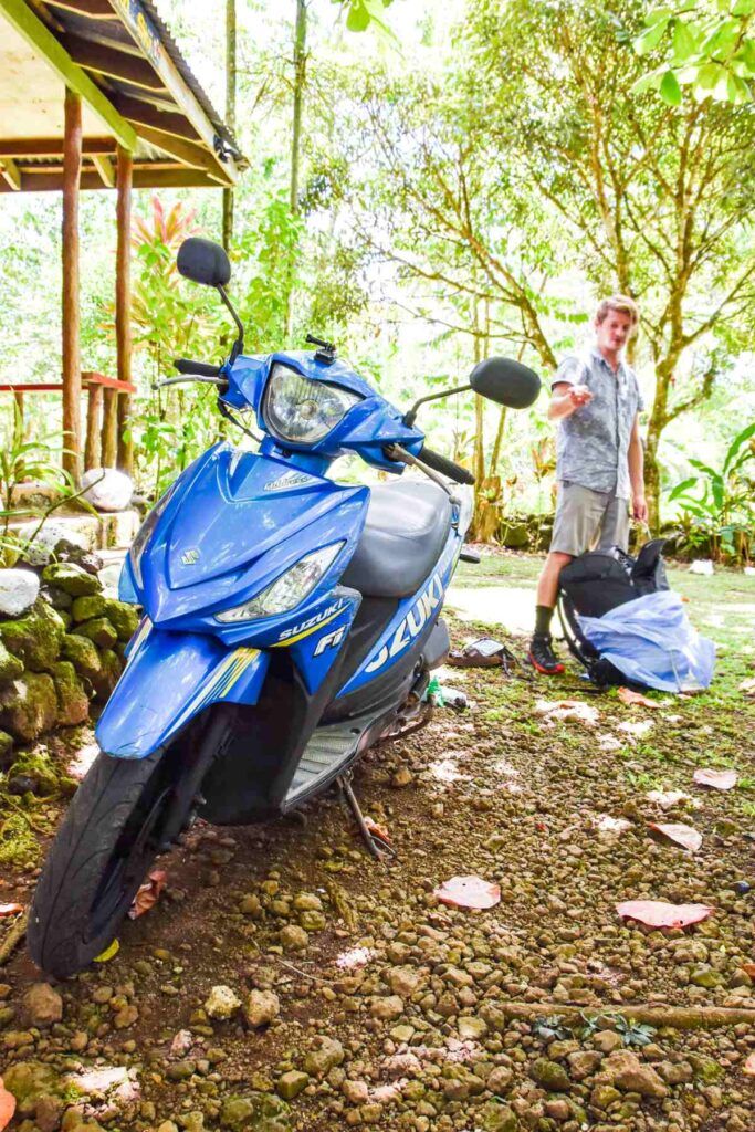 Samoa Transport Guide: 14 Best Ways to Get Around Samoa