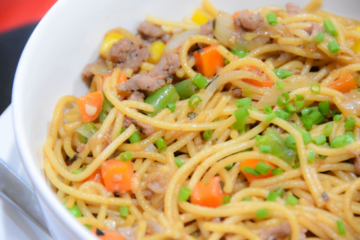 Traditional Samoan Food: 20 Foods to Try in Samoa 🥥