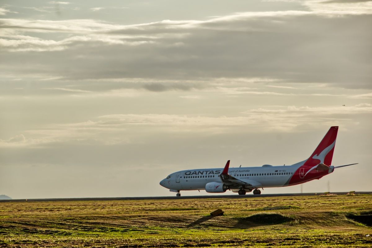 Which Airlines Fly Directly to Samoa? 🛫 2026 - Samoa Pocket Guide